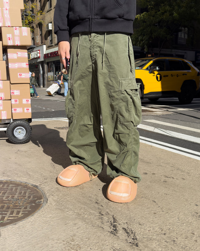 Toe Slides – Bravest Studios