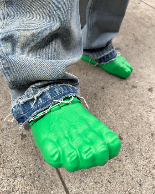 Foot Clogs – Bravest Studios